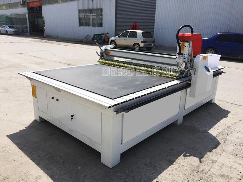 Car Mat rotating knife cutting machine from China Manufacturer - Dekcel Cnc